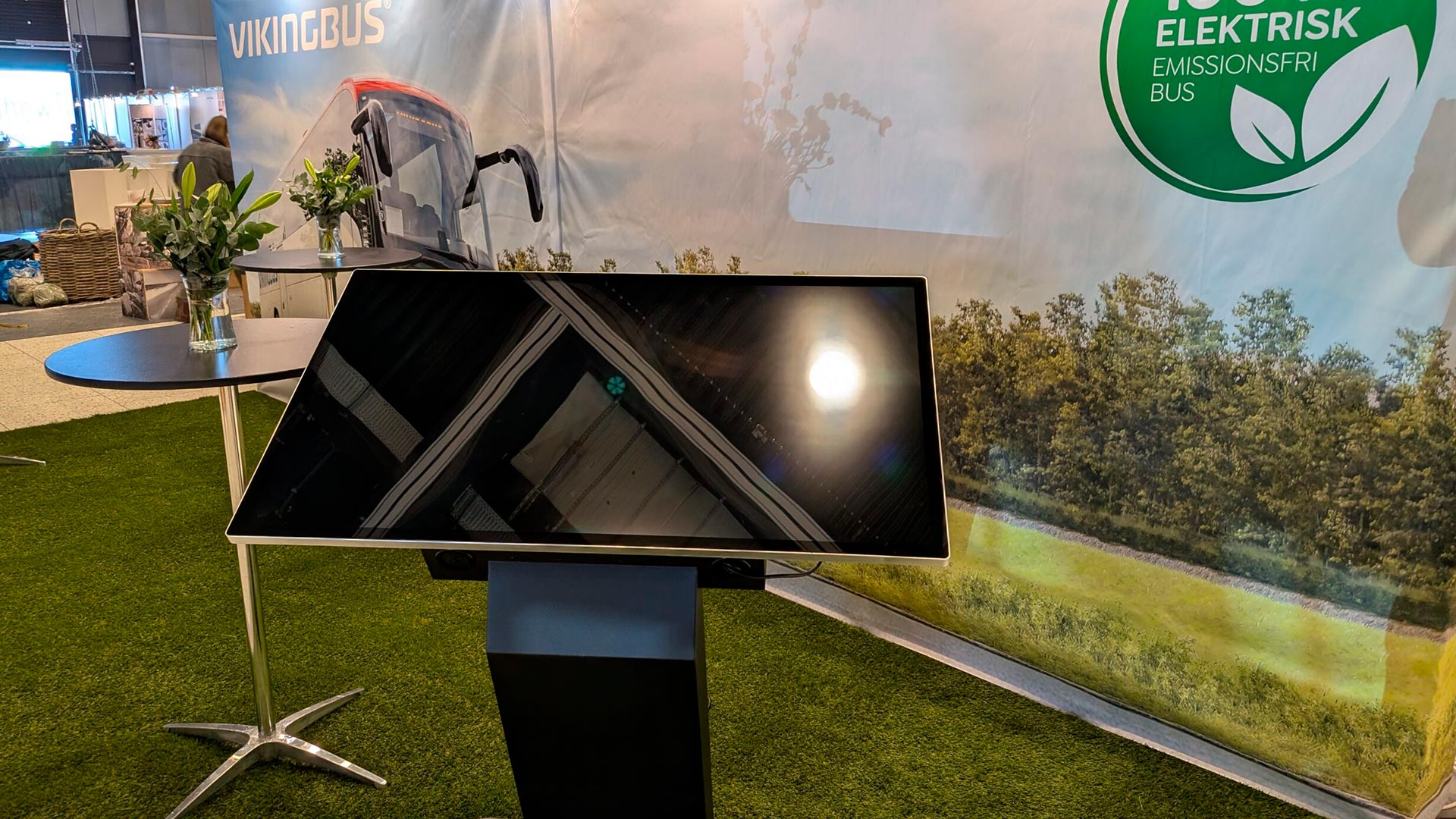 Interaktivt touch-bord til messer